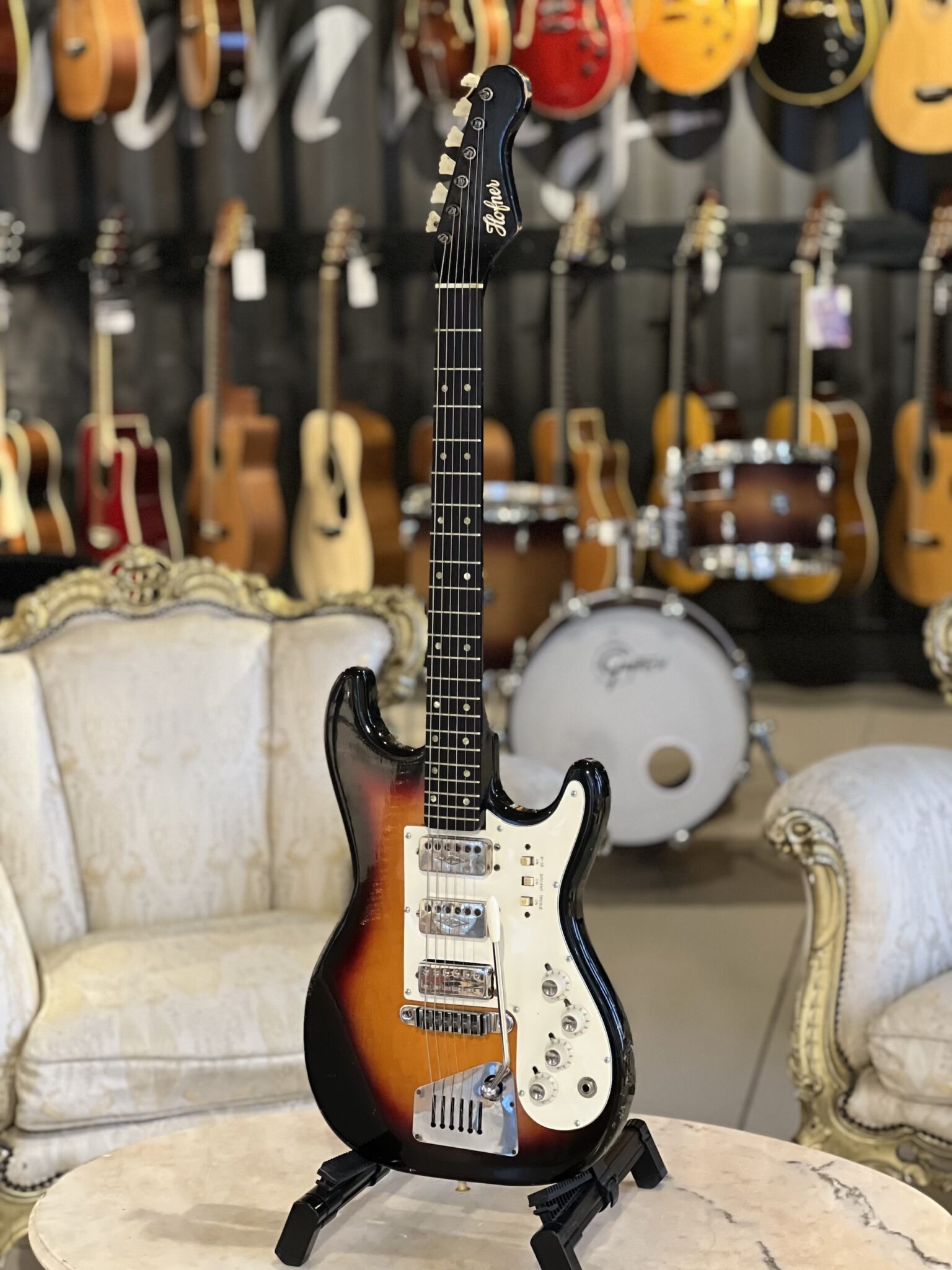 Höfner 173 Guitar Sunburst 60s - Brahms Strumenti Musicali